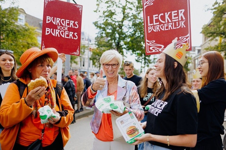 De Vegetarische Slager biedt op Prinsjesdag 'Burgerinitiatief' voor ...